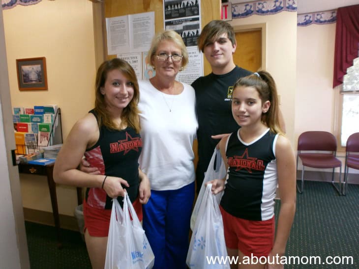 Giving the Gift of Books #Fuel4School - About a Mom