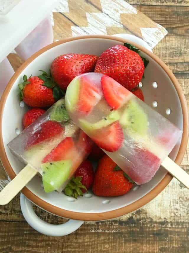 Healthy Strawberry Kiwi Ice Pops Recipe