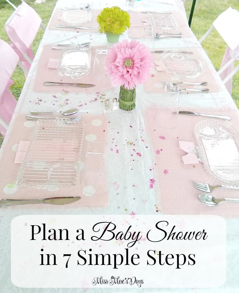 Simple Baby Shower Table Arrangements