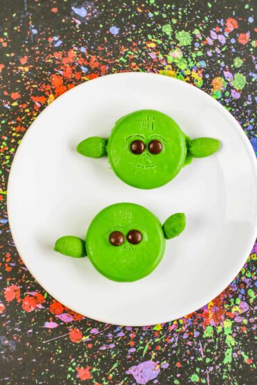 How to Make Adorable Baby Yoda Cookies - About a Mom