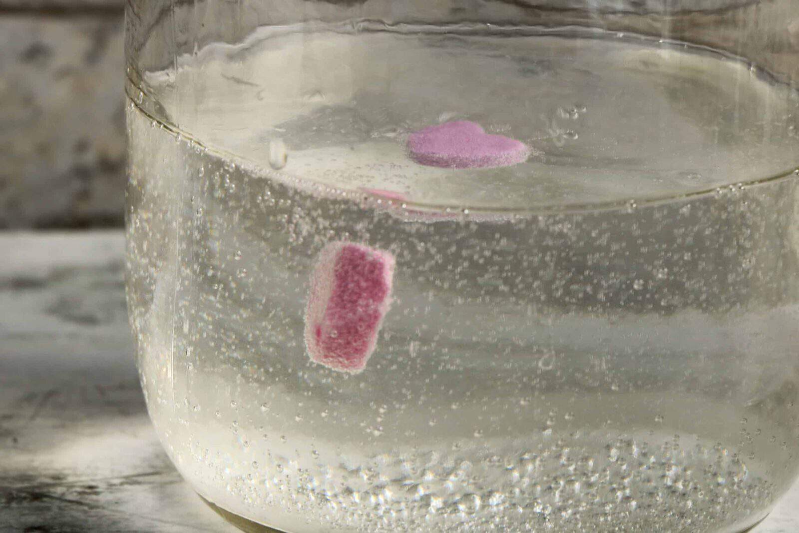 Dancing Hearts Valentine's Day Science Experiment - About a Mom