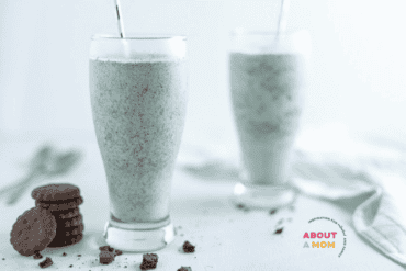 Delicious Grasshopper Milkshakes - About a Mom