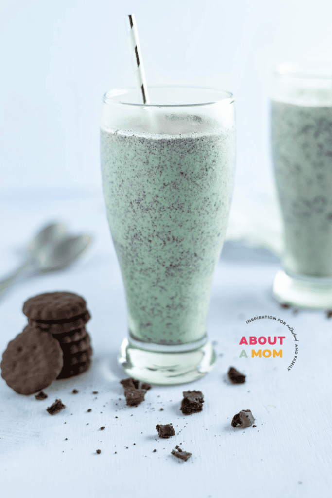 Delicious Grasshopper Milkshakes - About a Mom