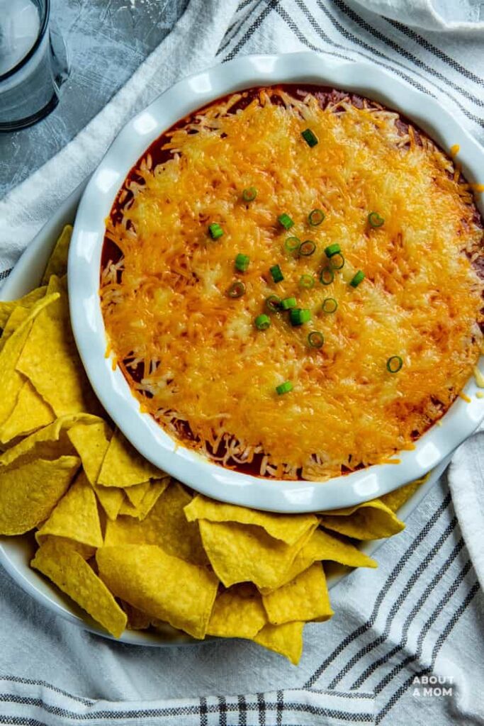 Easy 4-Layer Dip - About a Mom