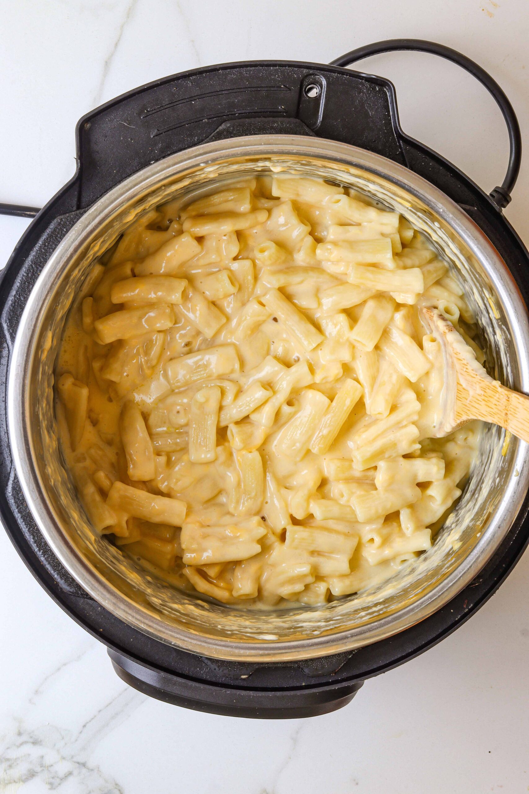 Instant Pot Mac and Cheese - About a Mom