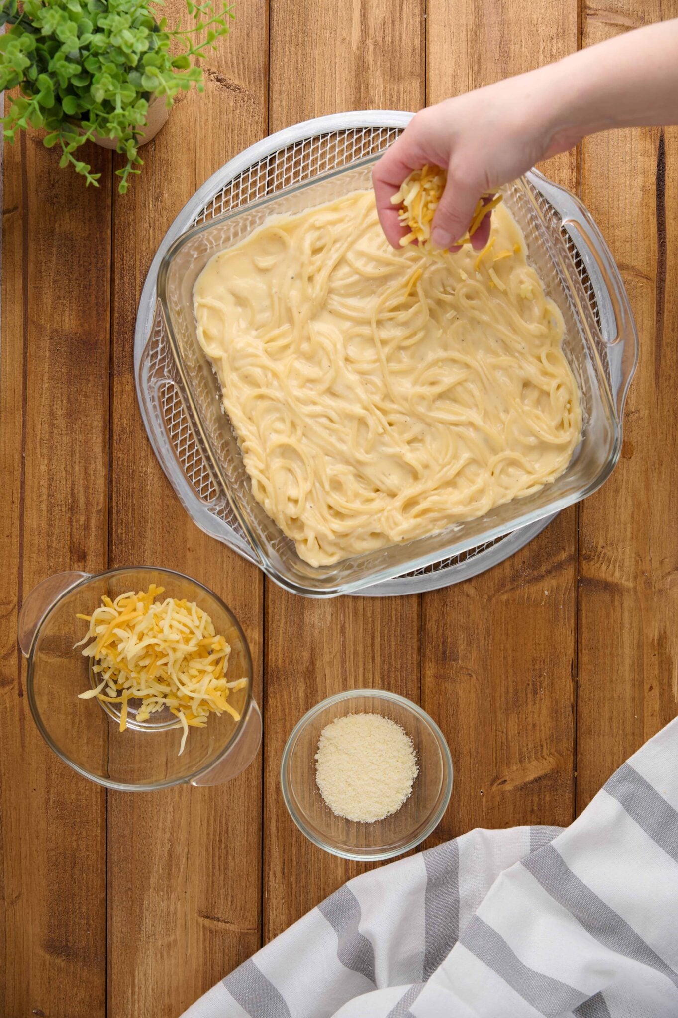 Spaghetti Mac and Cheese - About a Mom