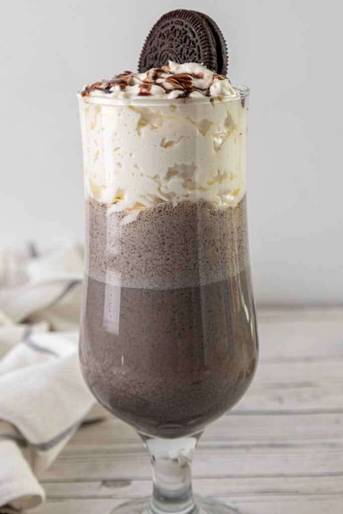 Oreo Milkshake Recipe - About a Mom
