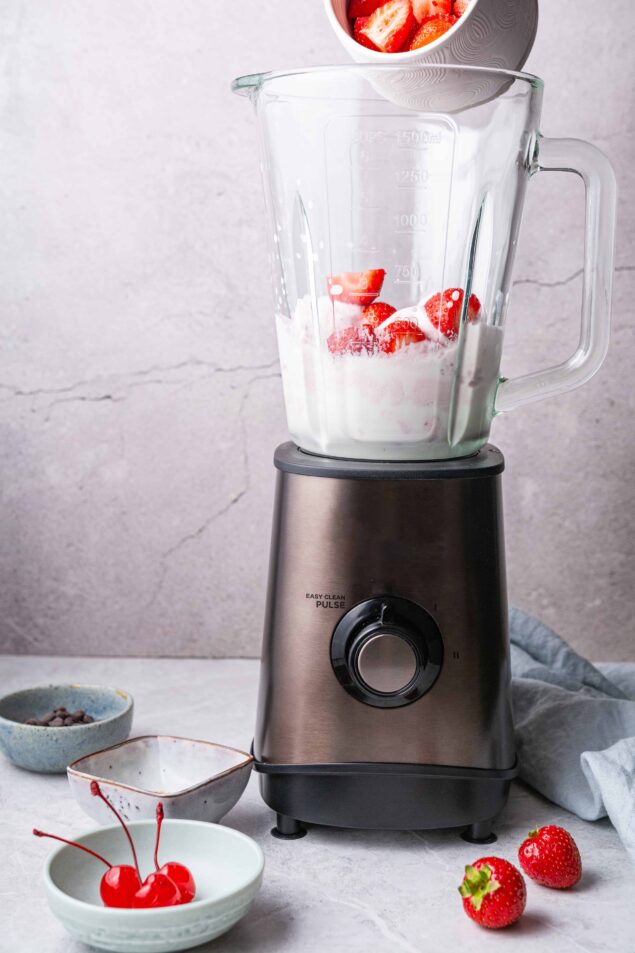 How to Make a Milkshake - About a Mom
