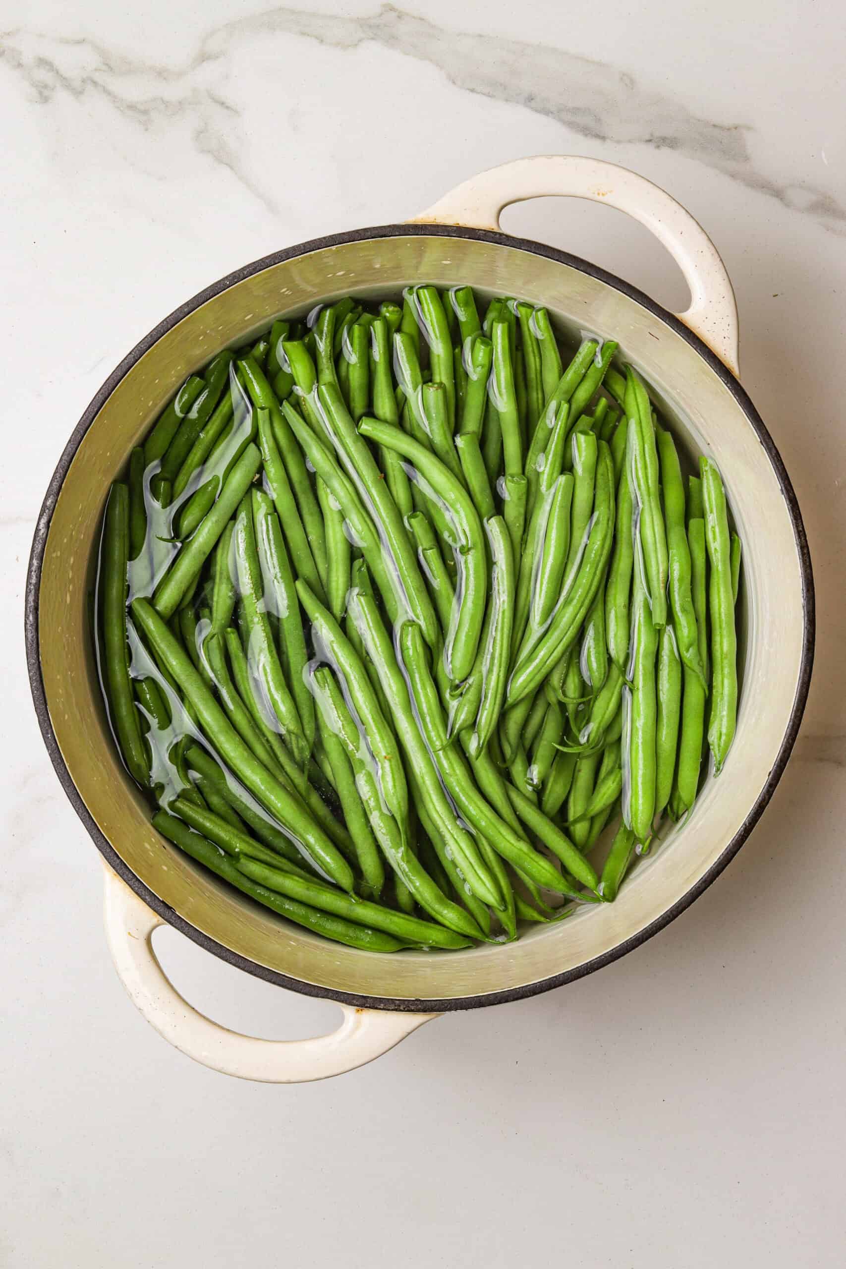 Garlic Green Beans - About a Mom