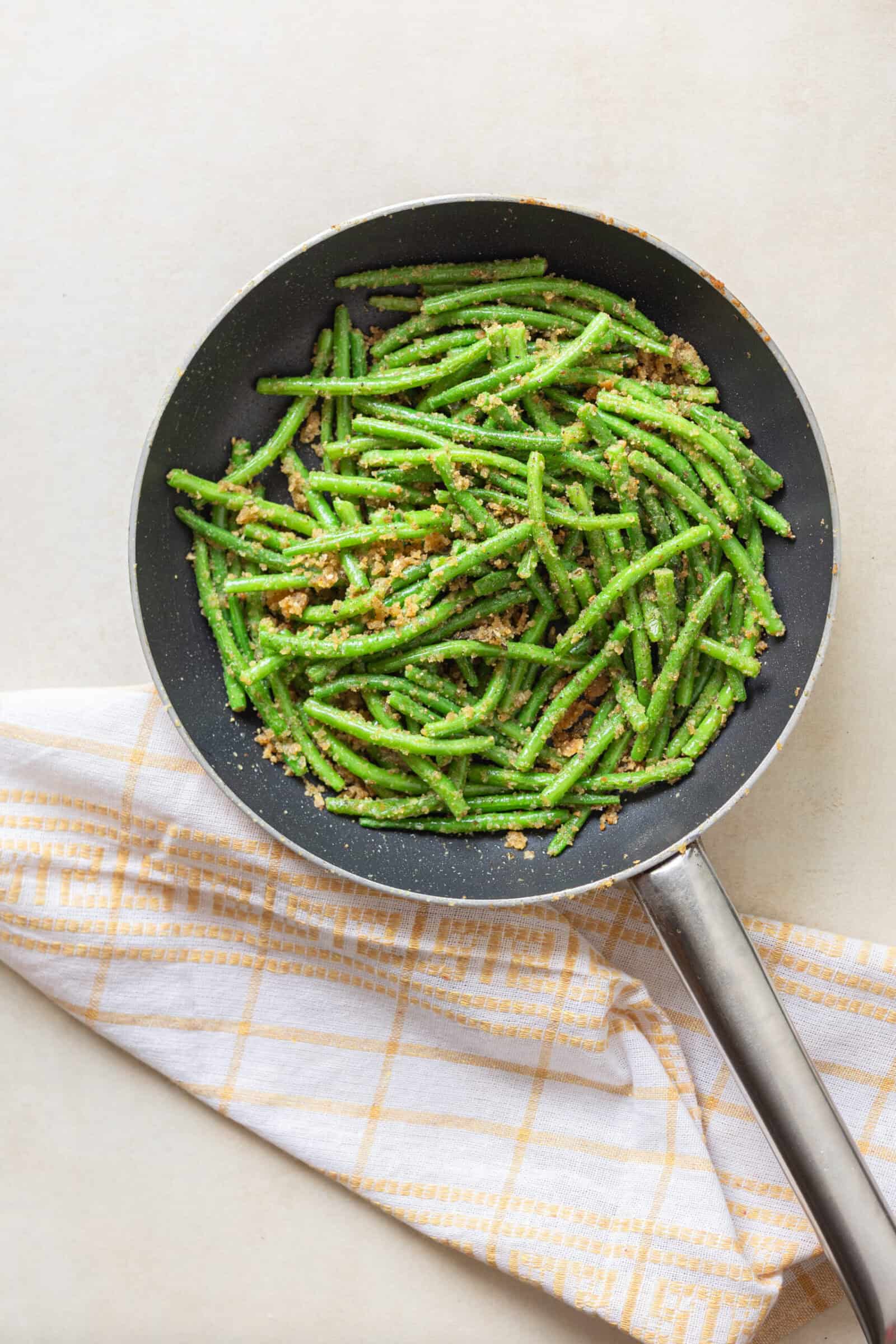 Italian Green Beans - About a Mom